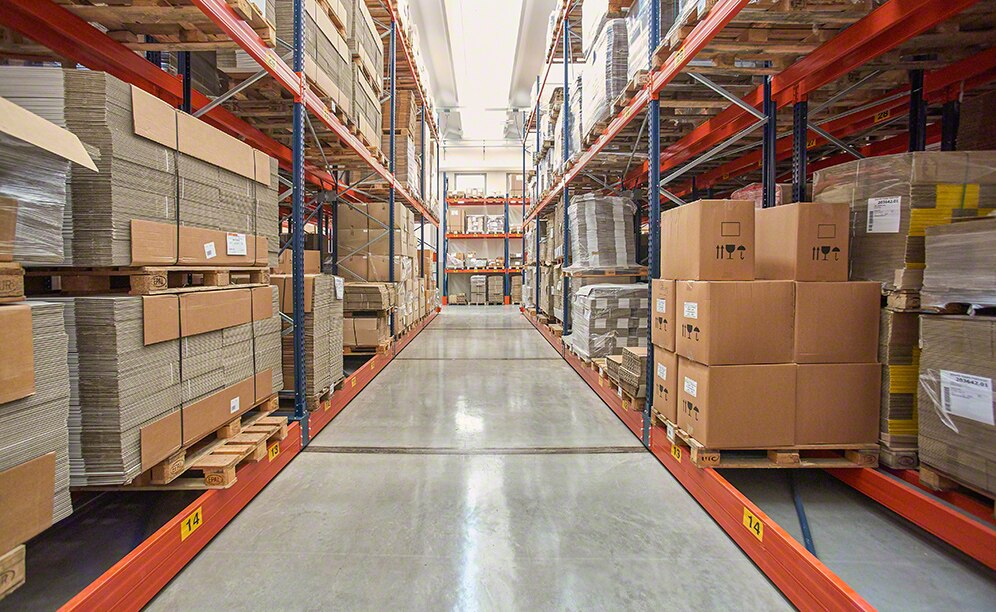 Del Conte aménage un nouvel entrepôt en Italie - Mecalux Belgique